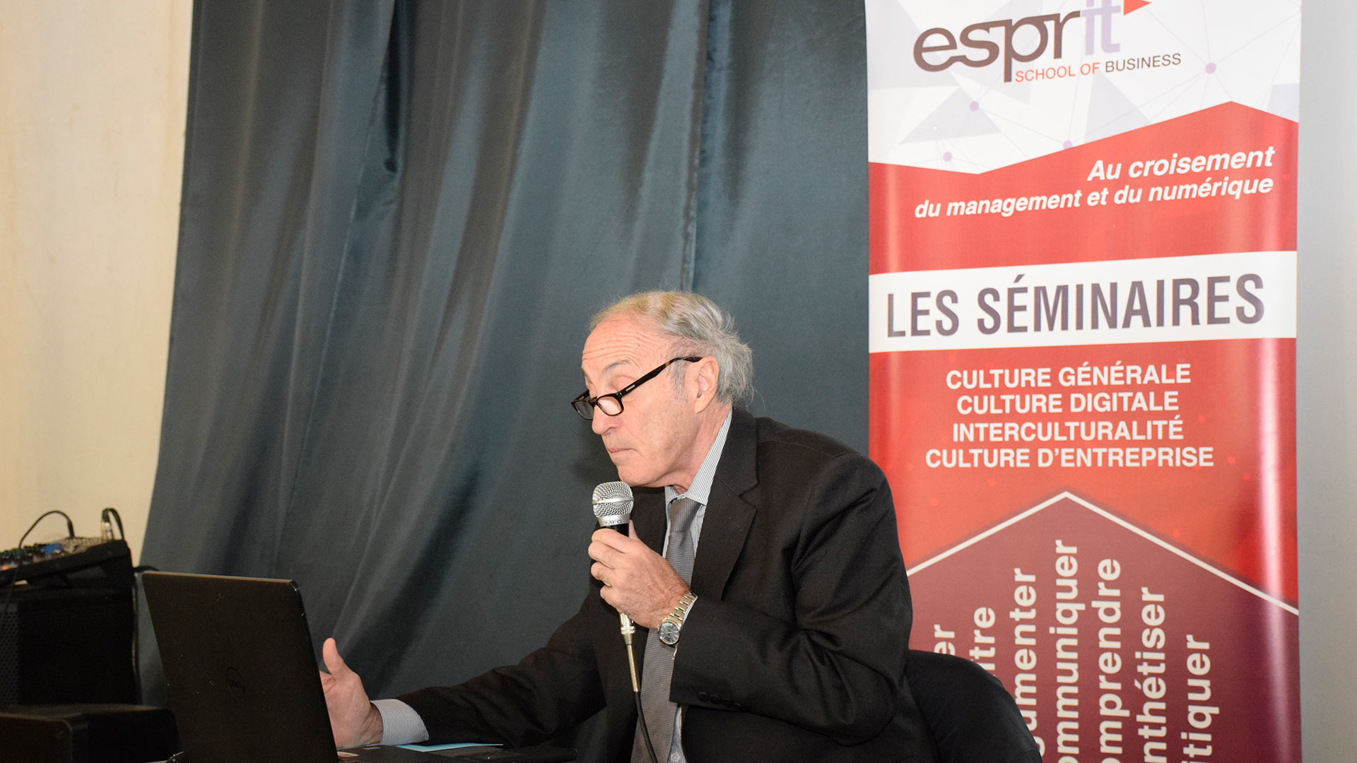 Esprit School of Business - Conférence de M. Afif Chelbi