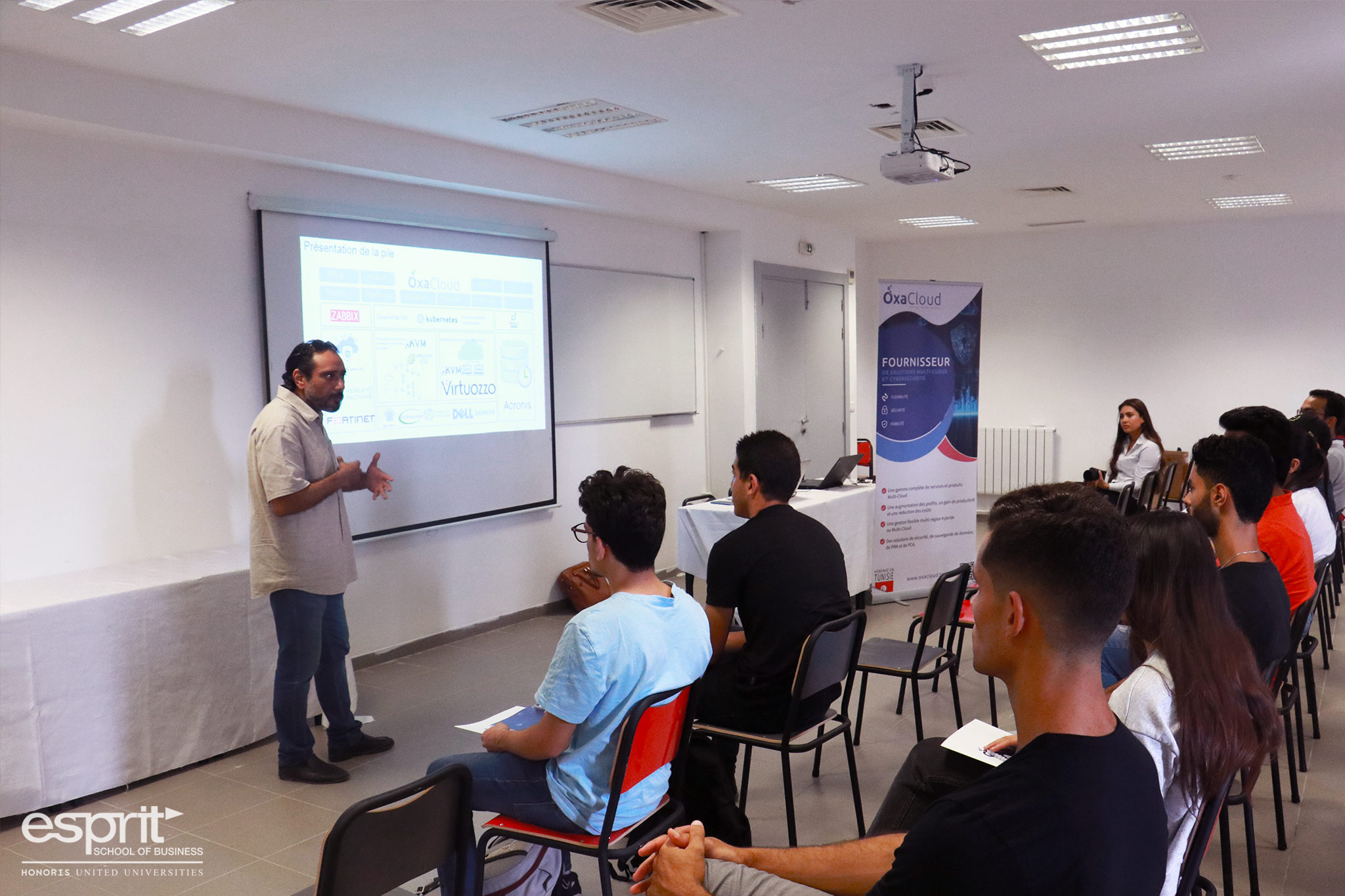 Esprit School of Business - Cloud Computing: Concepts et applications