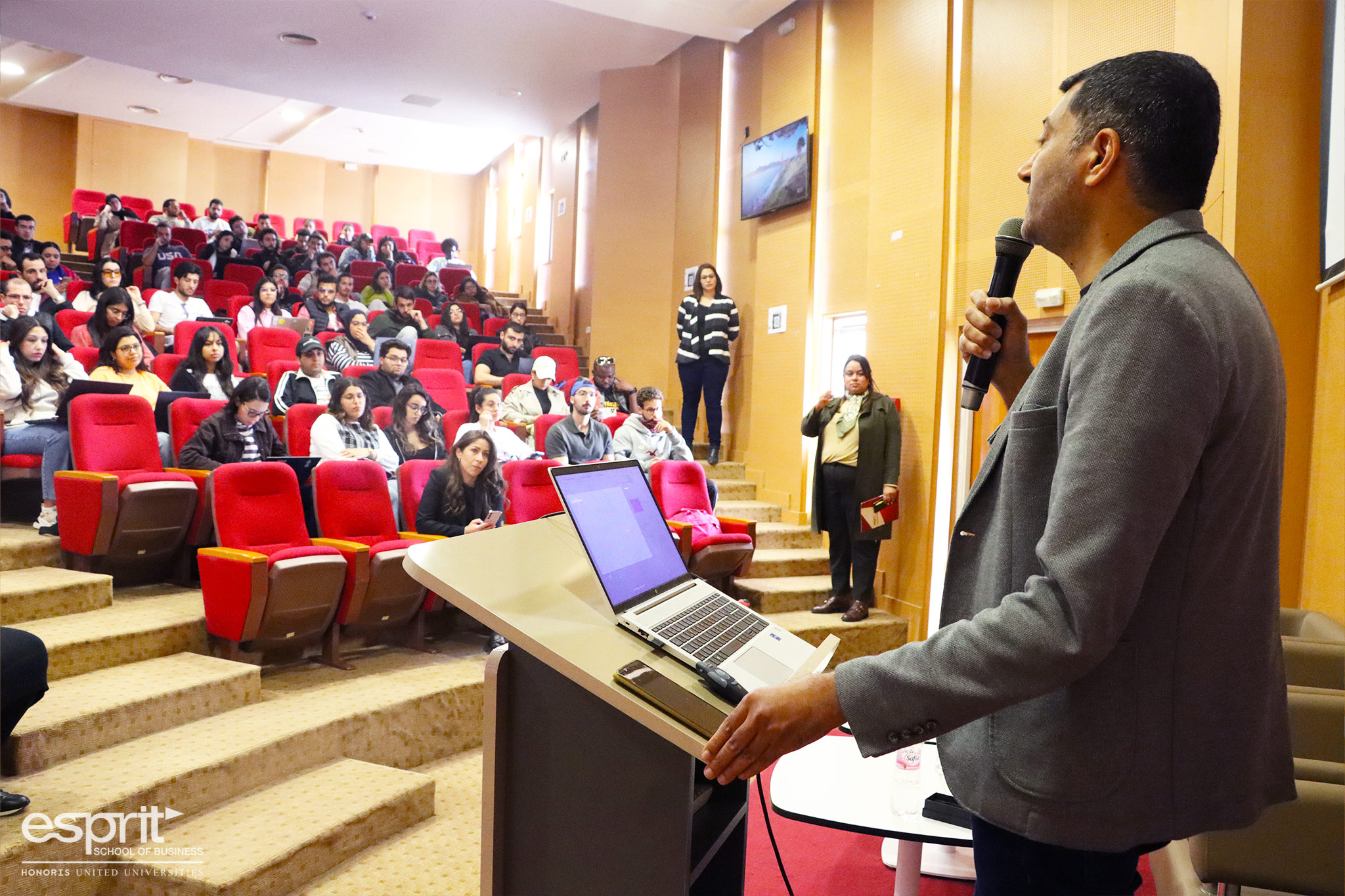 Esprit School of Business - Séminaire